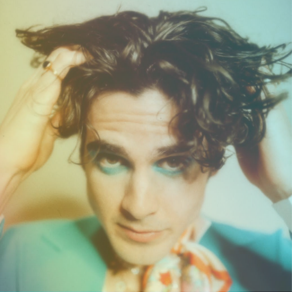 In Paradise with: Samuel White - Paradise BLOG